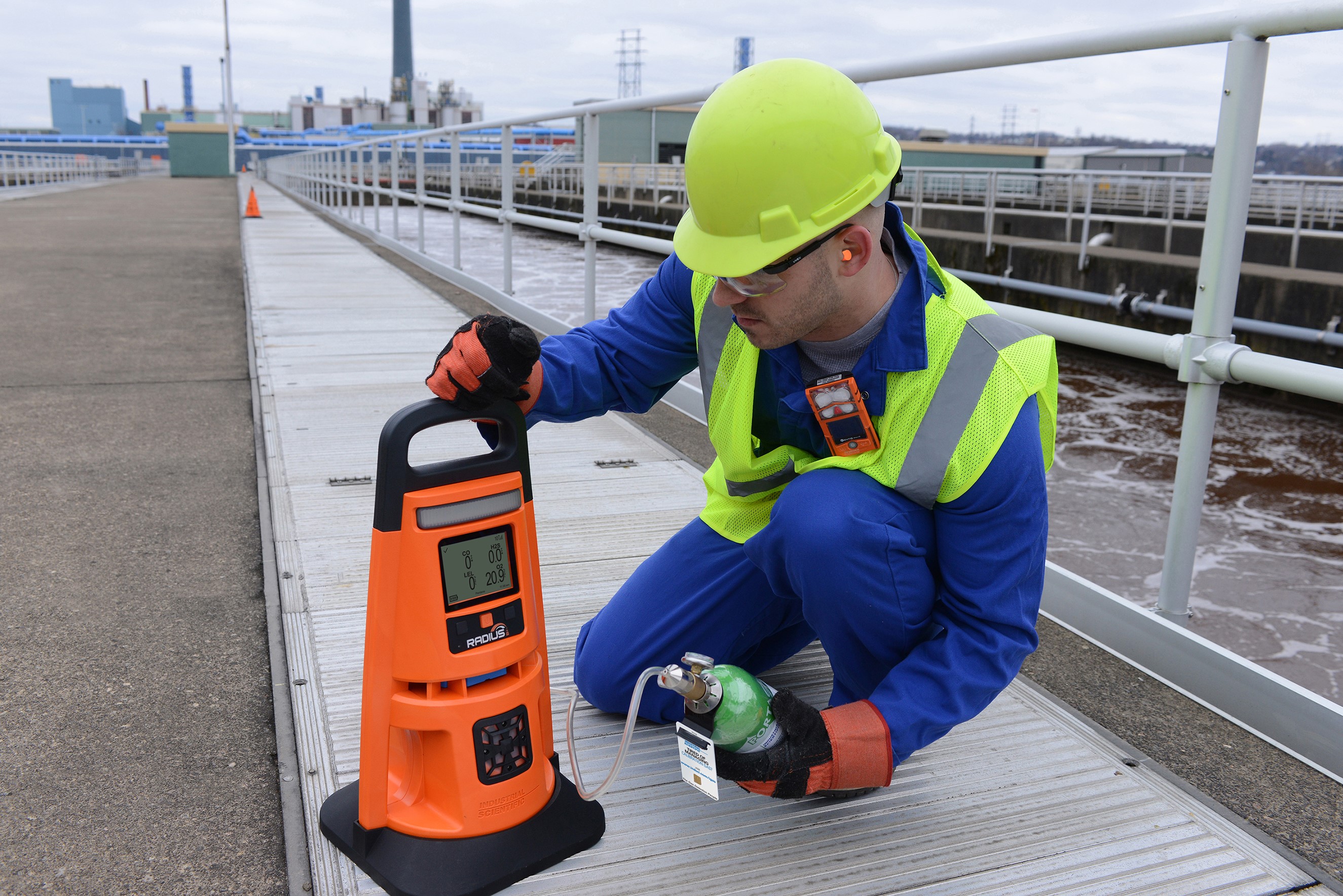 Basic Gas Detector Maintenance: The Importance of Calibration and Bump ...